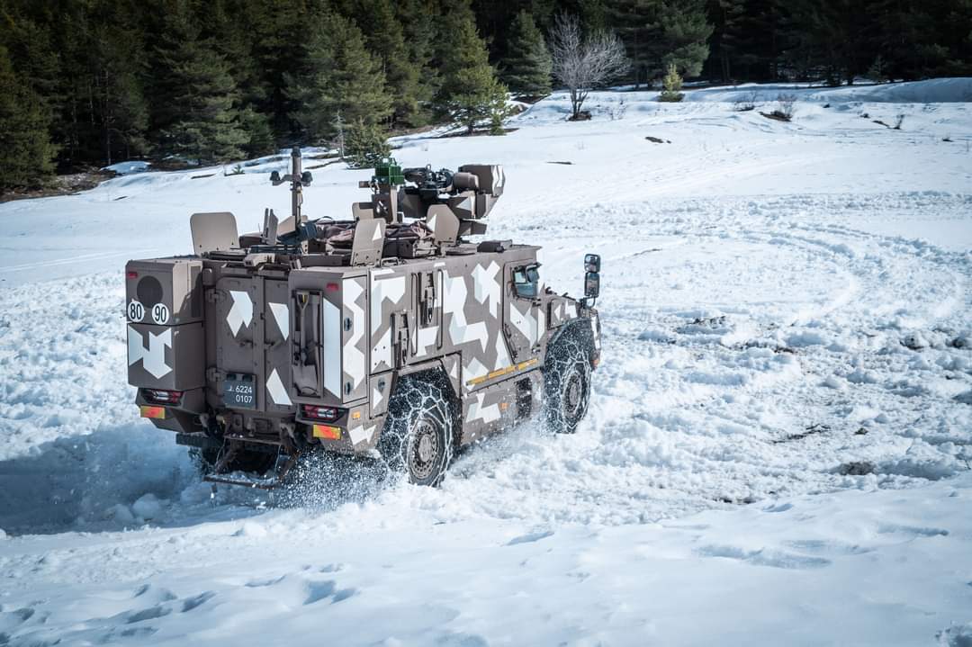 Evaluation technico-opérationnelle en milieu grand froid du SERVAL ...